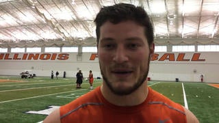 Nate Echard leads Illini tight ends