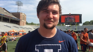 OT Bryce Bailey competes at Illini Big Man camp
