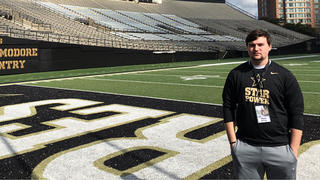 Bryce Bailey, 2017 OT - Newburgh (Ind.) Castle