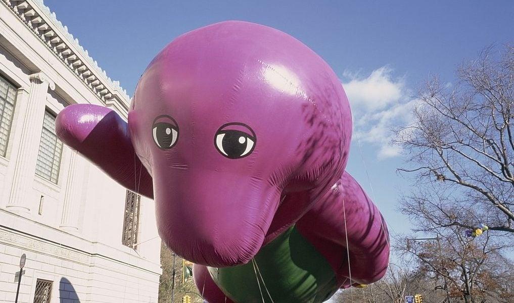 Macy's Thanksgiving Day Parade Conjures Memories of Barney Balloon ...