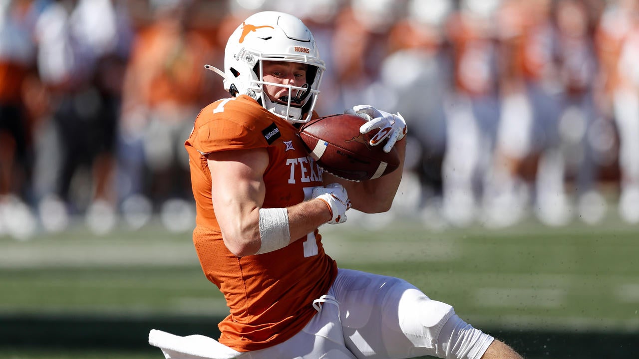 Texas' Jake Smith enters portal, becomes a top-5 transfer receiver ...