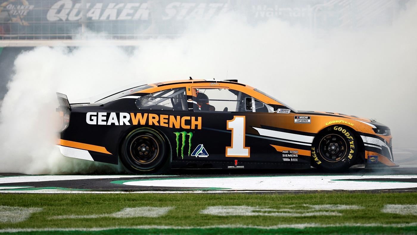 NASCAR Cup Series at Atlanta winner: Kurt Busch outduels brother Kyle ...