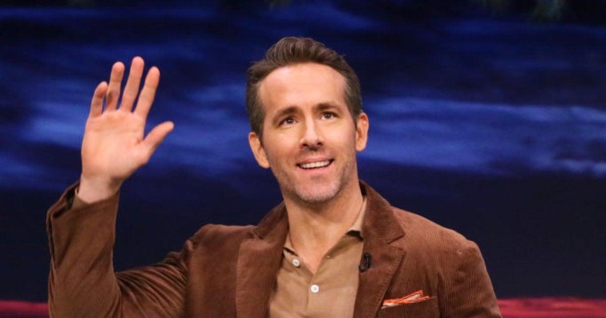 Ryan Reynolds Leaks First Look at 'Christmas Carol' Remake With Will ...
