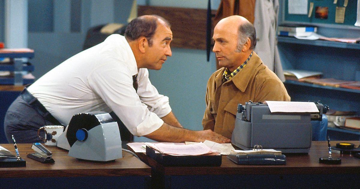 Ed Asner, Legendary Actor, Dead at 91