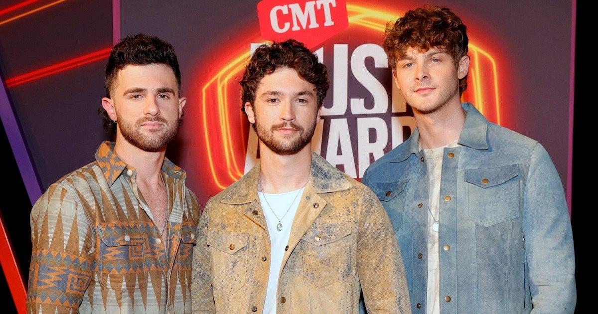 Restless Road's New Single 'Bar Friends' 'Captured Everything That We ...