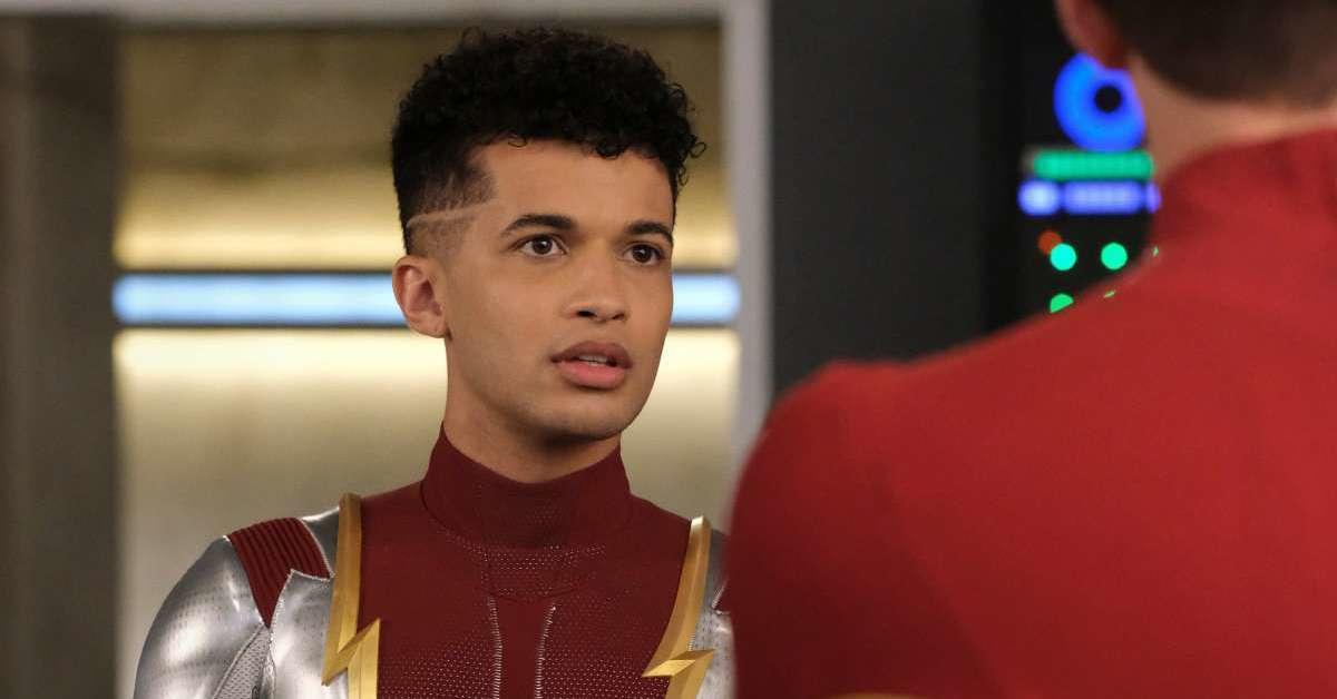 The Flash: Jordan Fisher Breaks Down the Stunt Work in "Heart of the ...