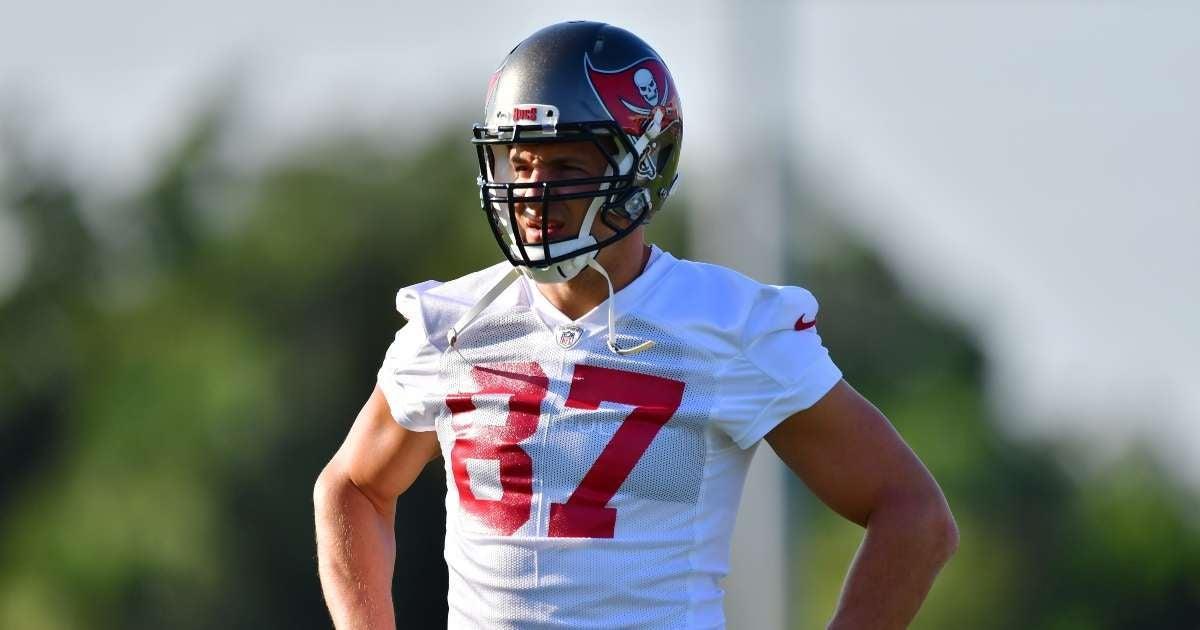 Watch: Rob Gronkowski Surprises Alabama Football Star With High School ...