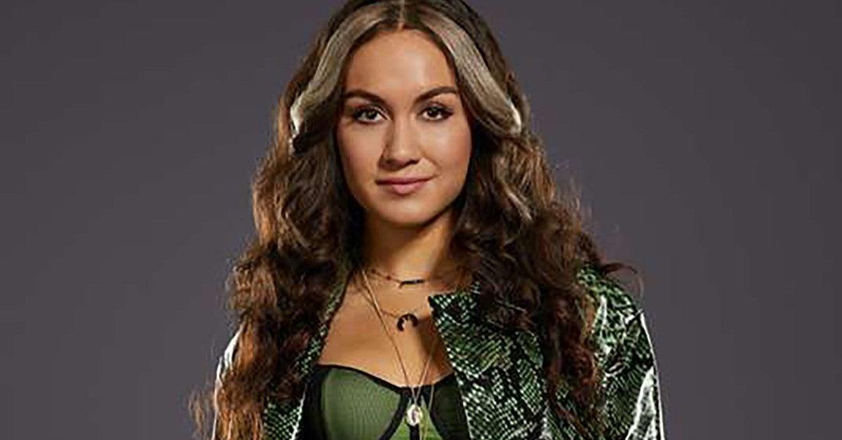 DC's Stargirl: Meg DeLacy Explains How SPOILER'S Death Impacts Cindy