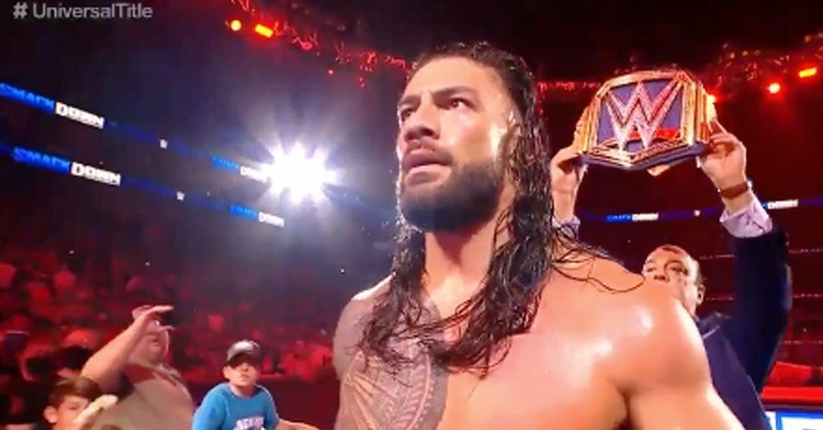 WWE's Roman Reigns Defeats Finn Balor on SmackDown, Teases Return of ...