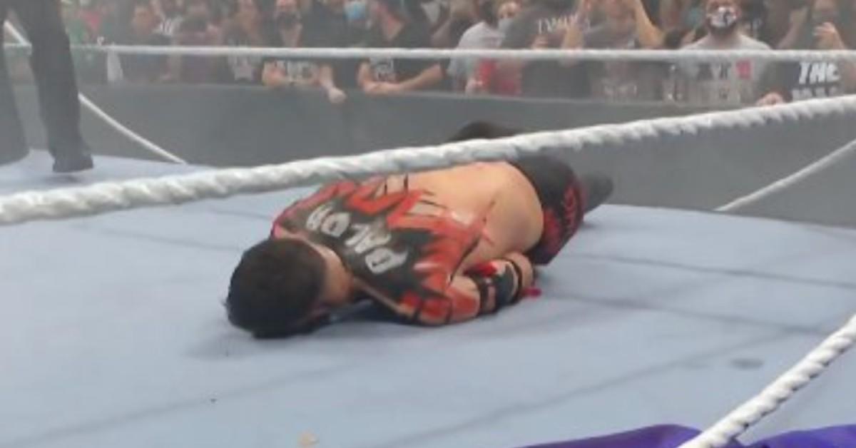 WWE Fans Baffled By Bizarre Ending to Roman Reigns vs. 'The Demon' Finn ...