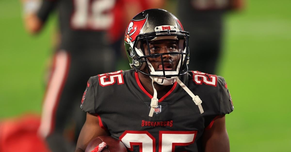 NFL Fans React to LeSean McCoy's Retirement Announcement