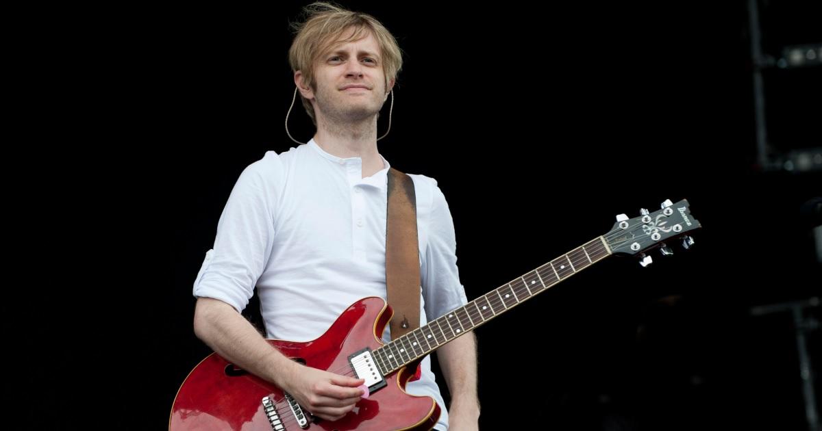 Greg Gilbert, Rock Singer, Dead at 44