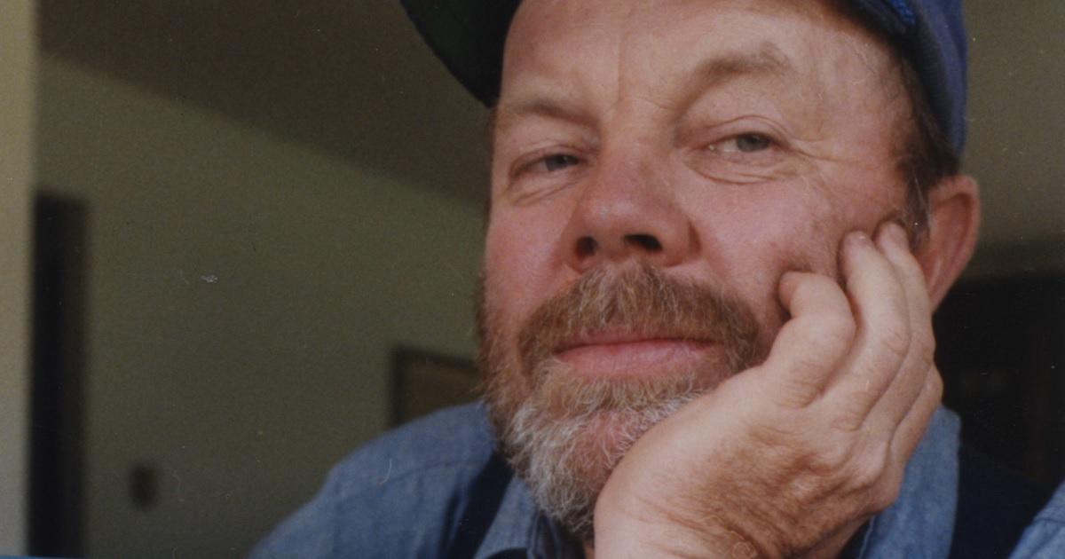 Gary Paulsen, Author of Beloved Young-Adult Novel 'Hatchet' Dies at 82