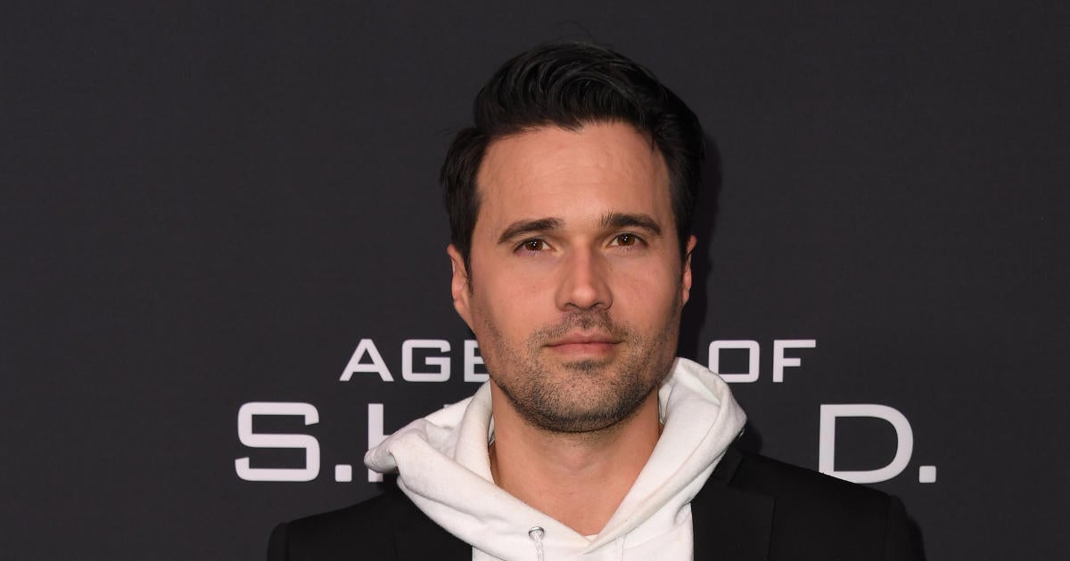 'Chicago Fire' Adds 'Agents of S.H.I.E.L.D.' Alum Following Jesse ...