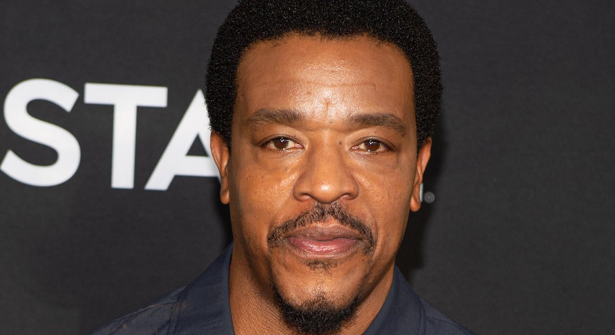 'Lost in Space' Season 3: Russell Hornsby Dishes on Joining the Netflix ...