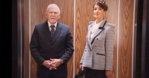 Ryan Reynolds' Maximum Effort Created Retro Ads Aired During Diff'rent ...