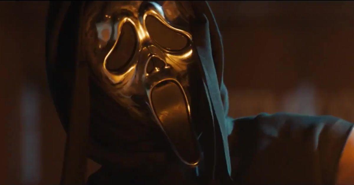New Scream Trailer Reveals Ghostface With Metal Mask & Flamethrower