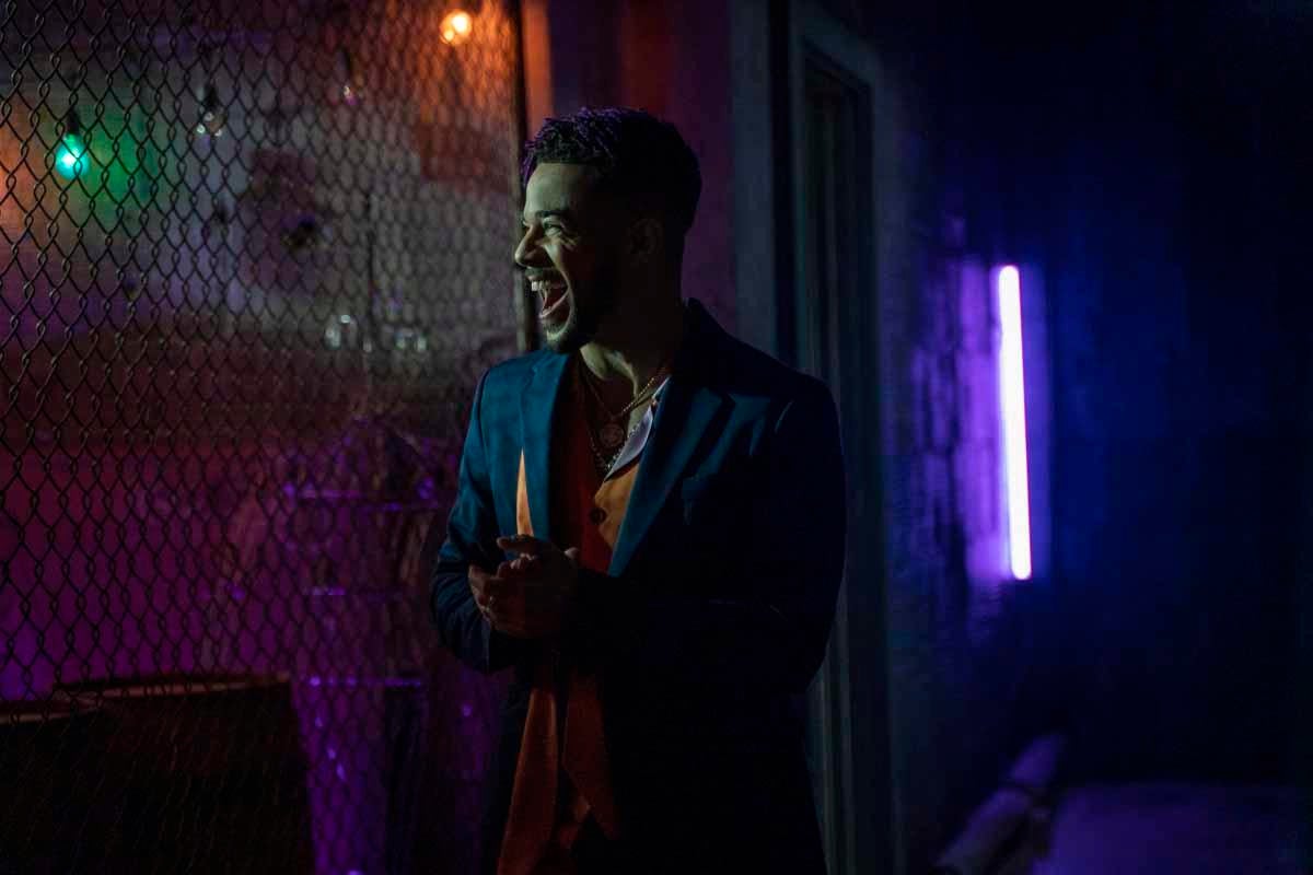 Batwoman: "Broken Toys" Photos Released
