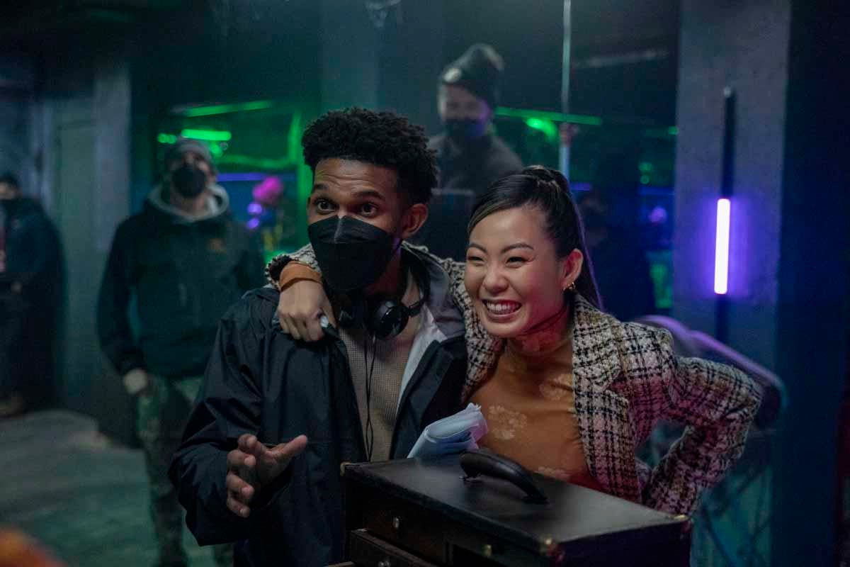 Batwoman: "Broken Toys" Photos Released