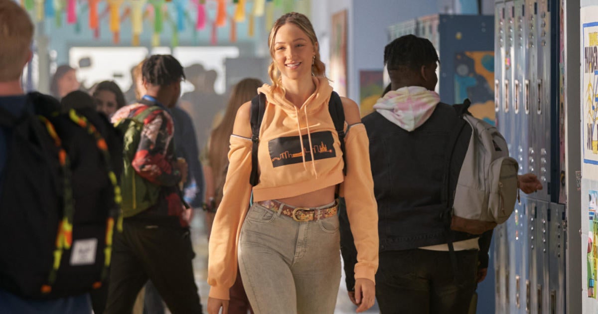 Director Emily Ting Wants to Reinvigorate The Teen Movie With 'Tall ...