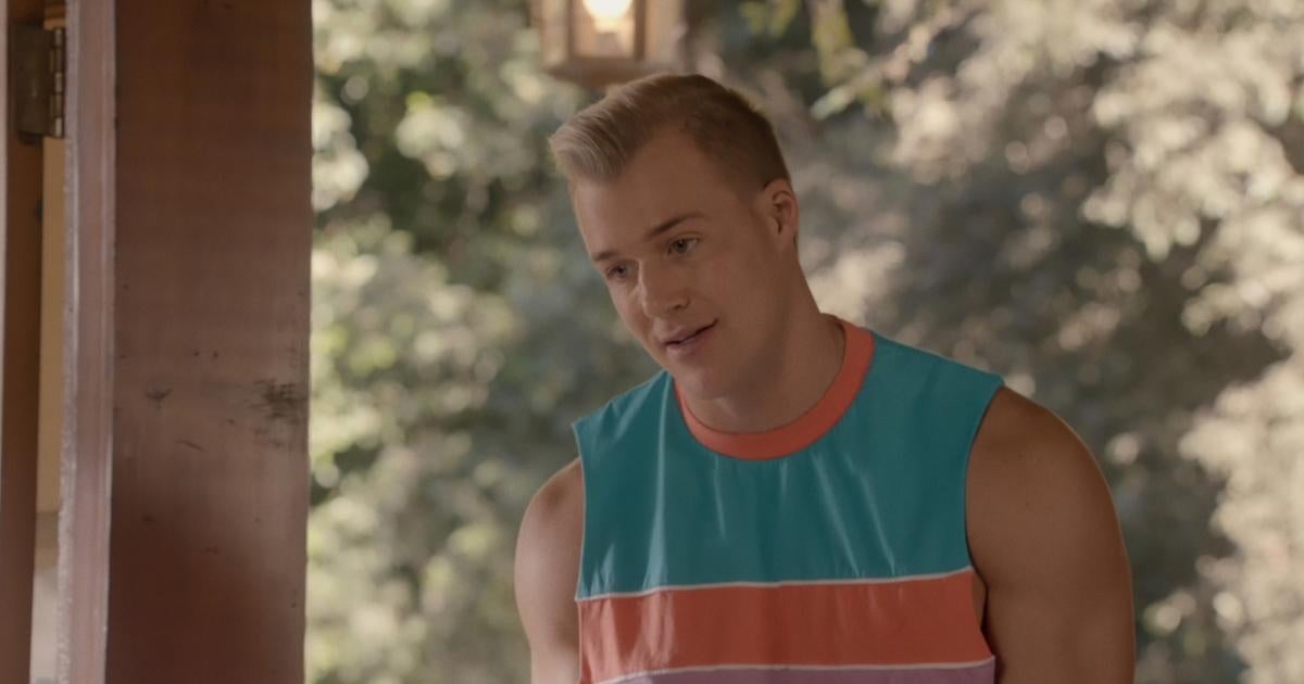 'All American' Star Hunter Clowdus Teases 'Pivotal Moments' in Upcoming ...