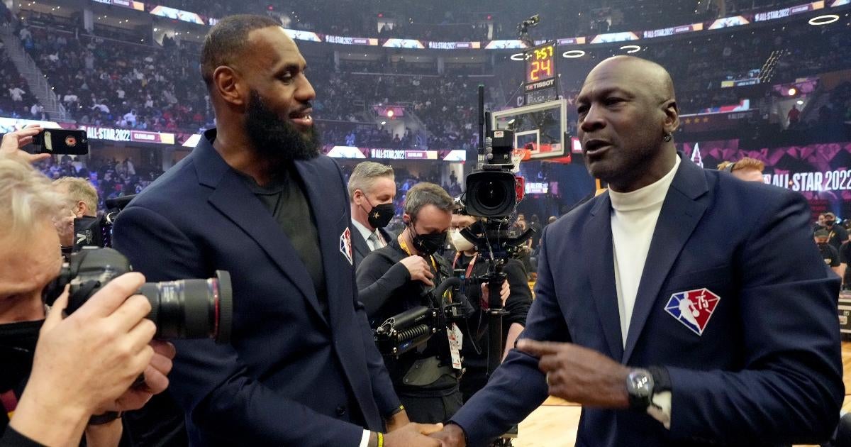Michael Jordan and LeBron James Embrace in Memorable Moment During 'NBA ...