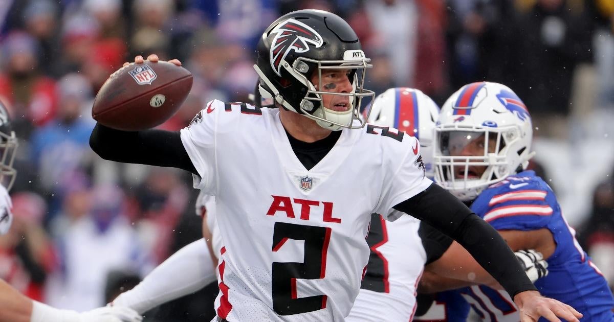 Atlanta Falcons QB Matt Ryan Set to Make NFL History in 2022 With ...