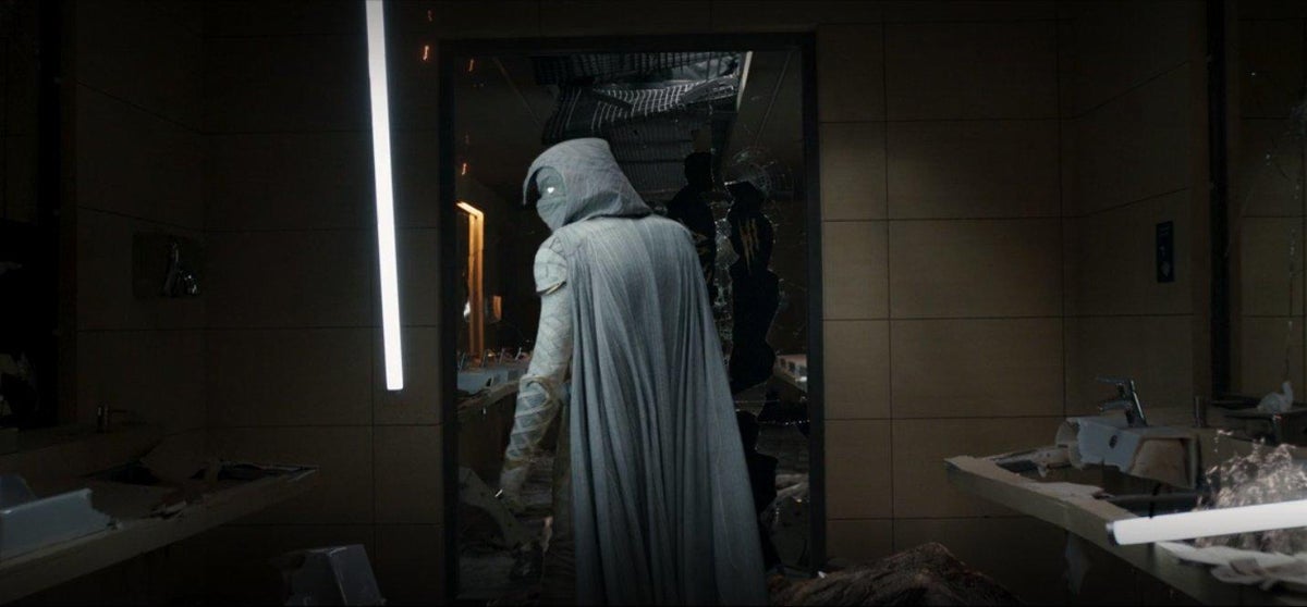 Moon Knight Episode 1 Recap: Marvelous Mystery, Mysticism and Blackout ...
