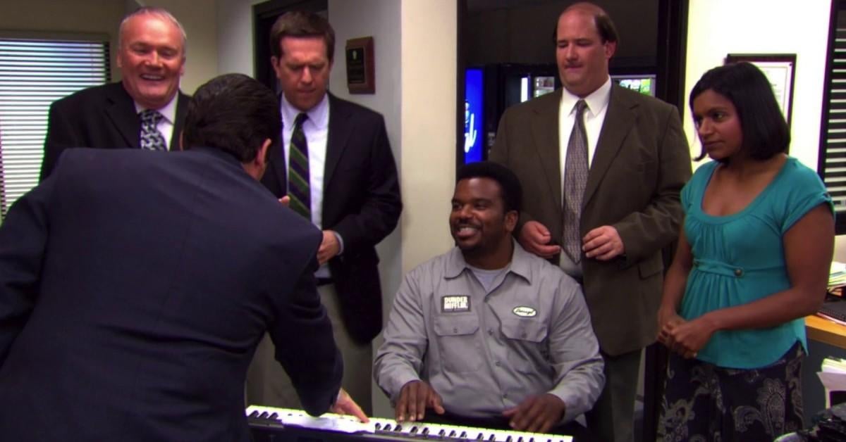 The Office Stars Reunite and Perform Show's Theme Song