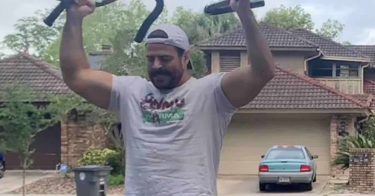 Watch: WWE's Rick Boogs Is Walking Without Crutches Two Weeks After ...