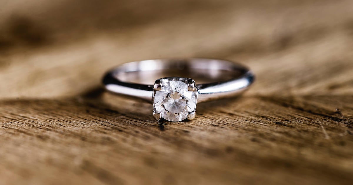 Country Singer Engaged to Longtime Boyfriend, Reveals Sweet Proposal