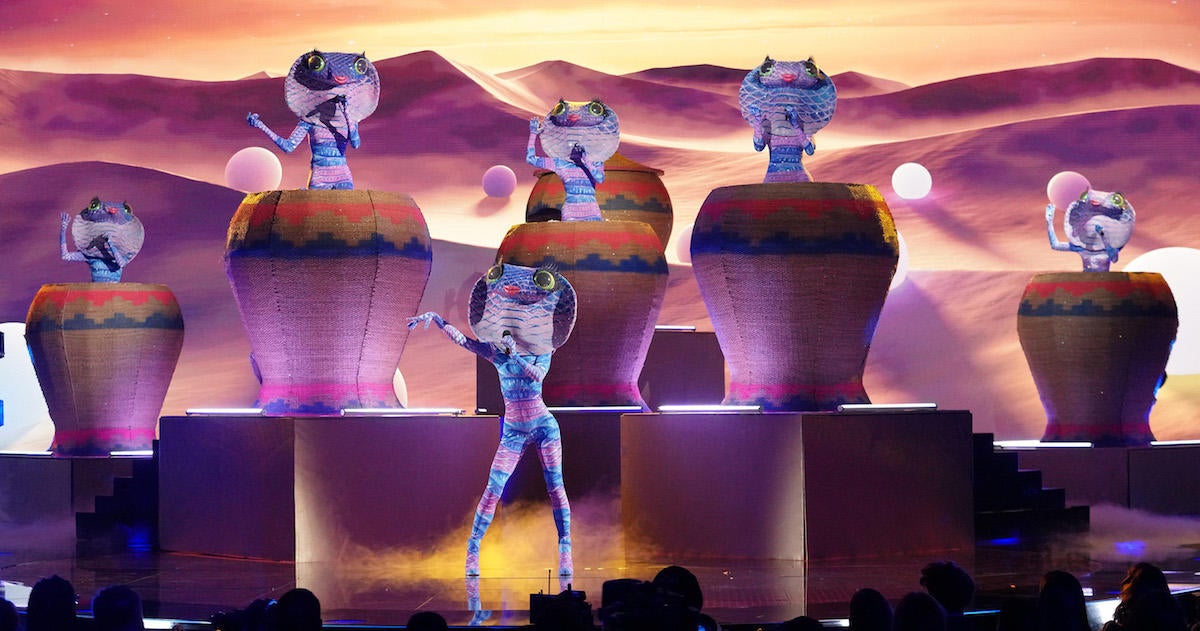 'The Masked Singer' Live Updates: Queen Cobra and Space Bunny Unmasked