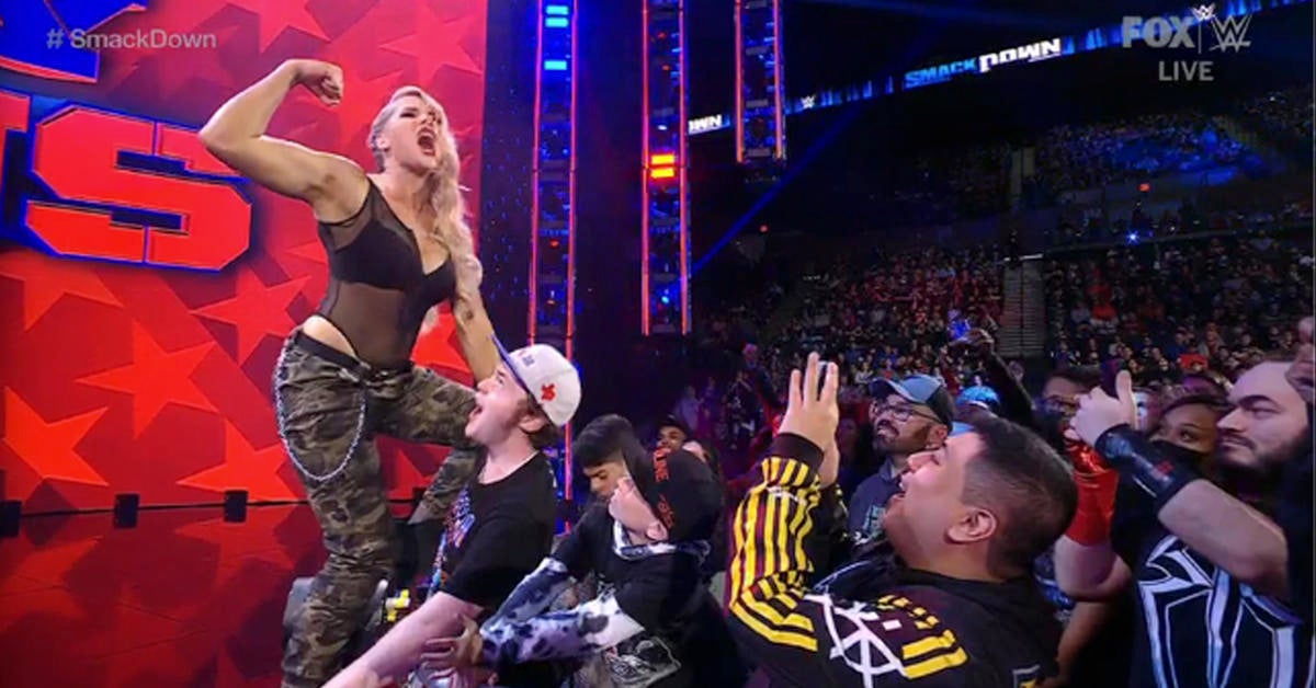 Lacey Evans Makes Return to WWE SmackDown