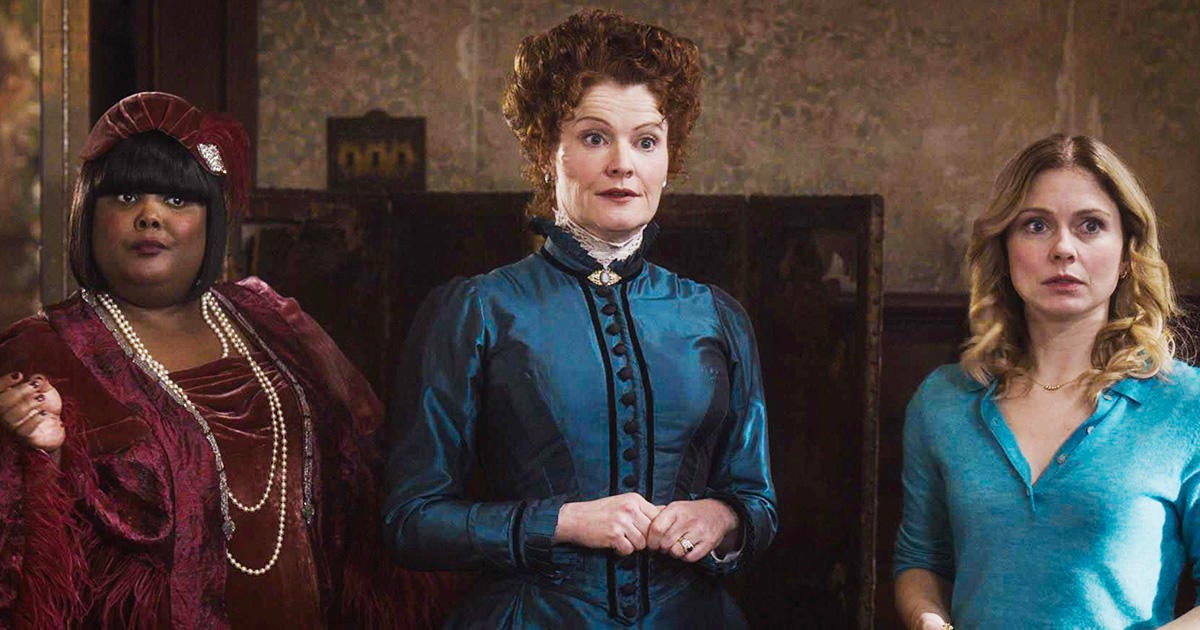 'Ghosts' Star Rebecca Wisocky Reflects on Hetty's Relationship With ...