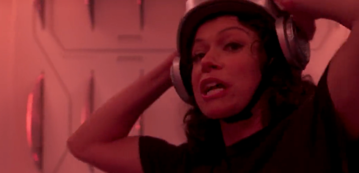 New She-Hulk Clip Shows Hulk Testing Jen's Superpowers