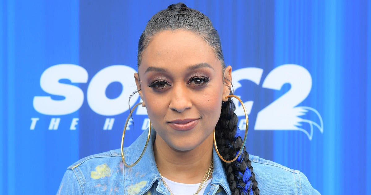Tia Mowry Talks Final Season of Netflix's 'Family Reunion' Amid New ...