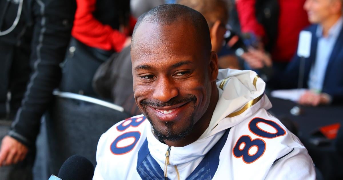 NFL Legend Vernon Davis Details His 'Different' Super Bowl Experience ...