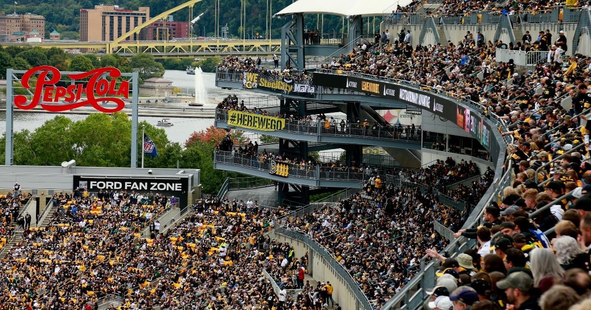 Fan At Pittsburgh Steelers Game Dies After Fall From Escalator