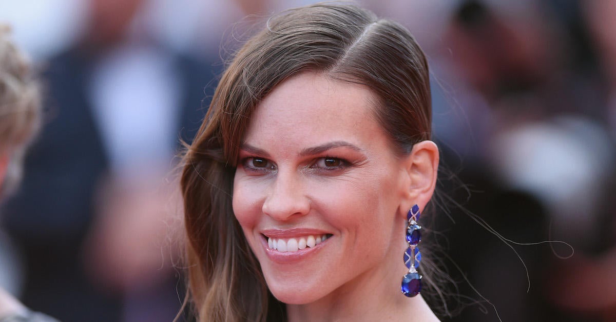 Pregnant Hilary Swank's 'Miracle' Twins Have Sweet Connection To Her ...