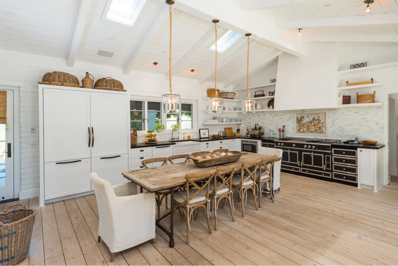 Tour Sandra Bullock's Sprawling 91-Acre San Diego Home Listed for $6 ...