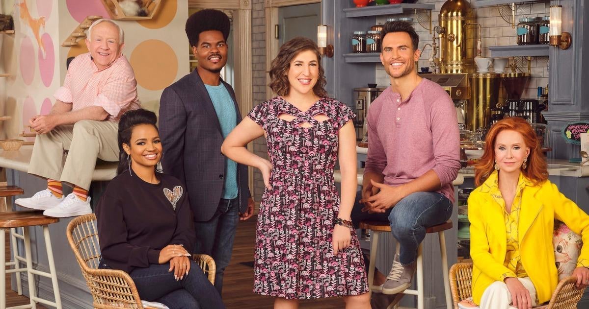 'Call Me Kat' Casts Beloved Actor as New Baker After Leslie Jordan's Death