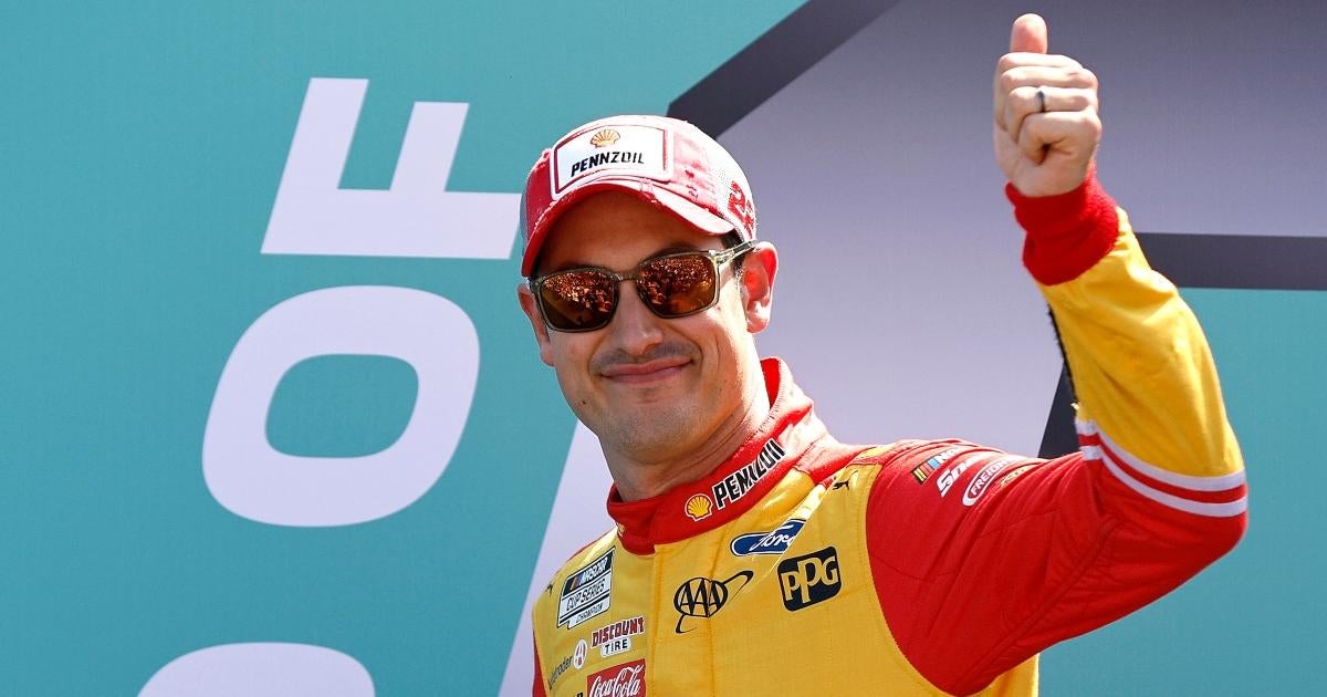 NASCAR: Joey Logano Talks Being in 'Great Spot' to Win Cup Series Title ...