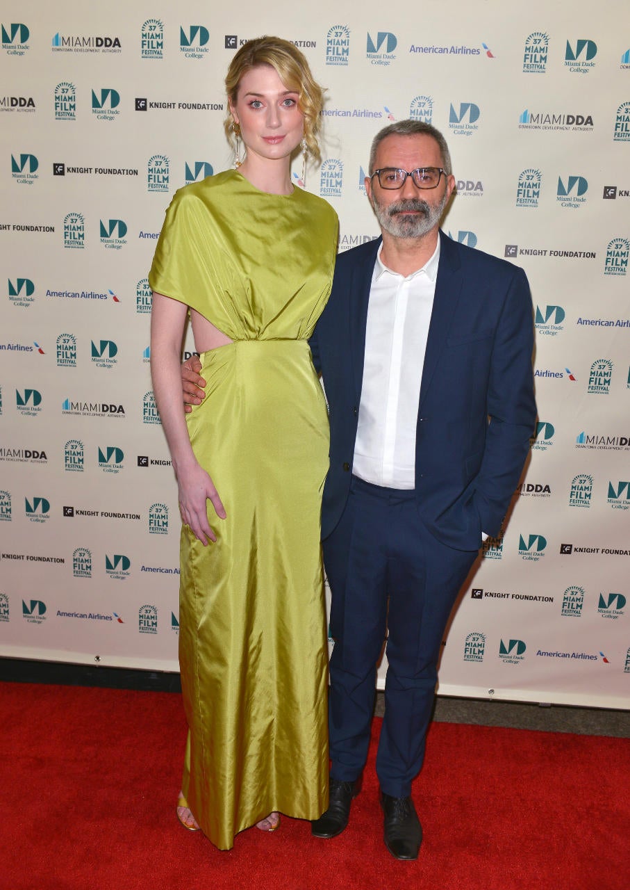 Elizabeth Debicki: Meet the 'Crown' Actress Who Plays Princess Diana in ...