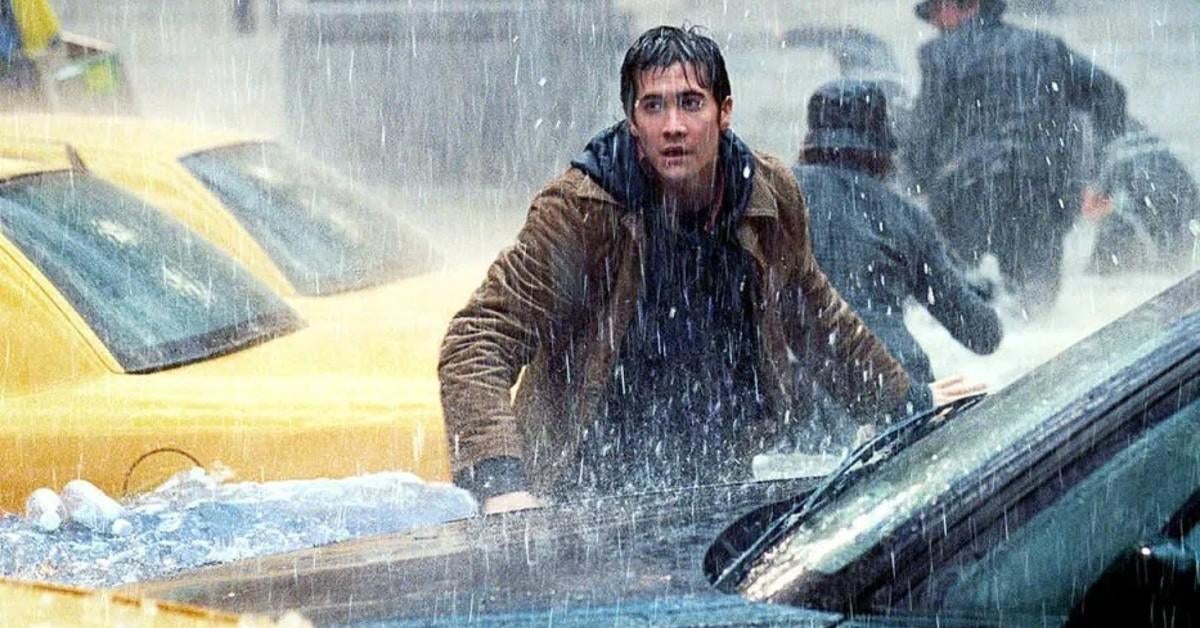 Watch Jake Gyllenhaal Hilariously Remember Dennis Quaid Played His Dad ...