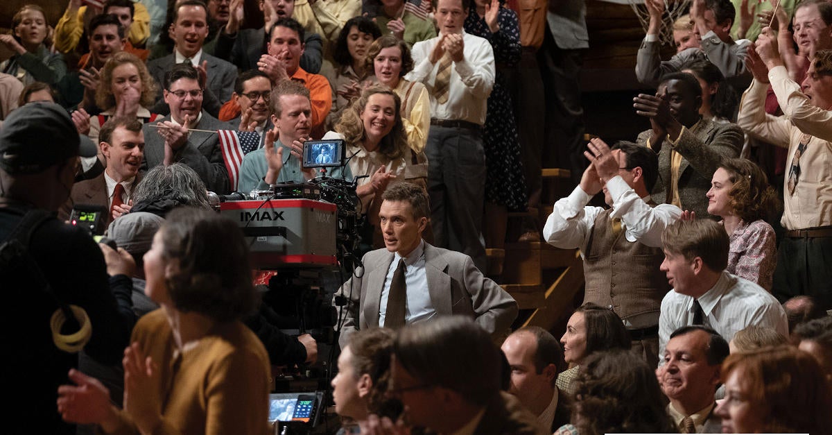 Christopher Nolan's Oppenheimer Reveals First Look Photos of Emily ...