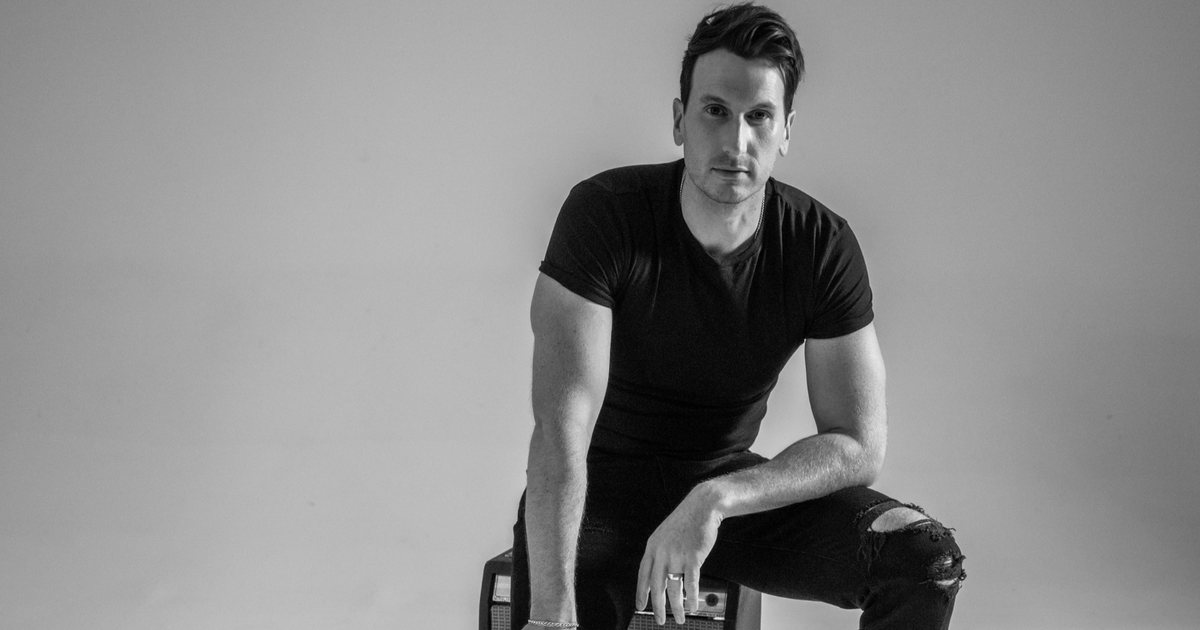 Russell Dickerson Talks Leaning Into 'The 1975 Vibes' on 'Dynamic' New ...