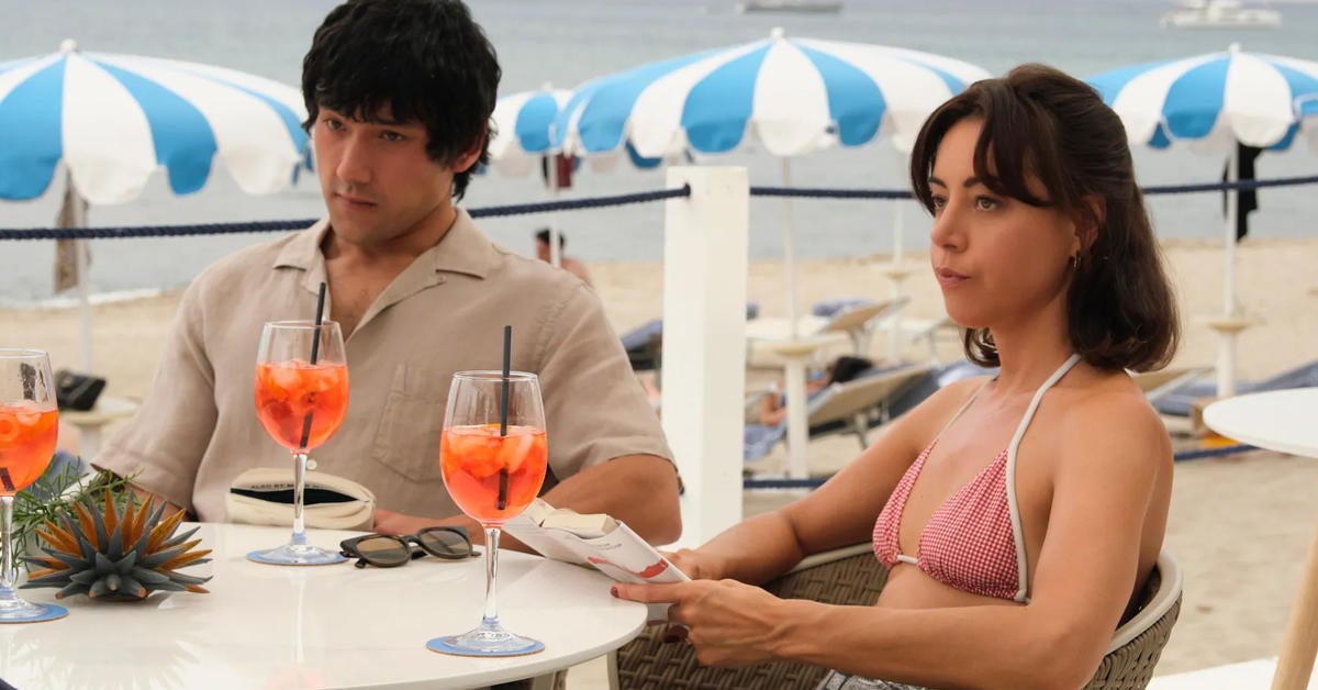 The White Lotus Star Weighs in on What Really Happened Between Cameron and Harper