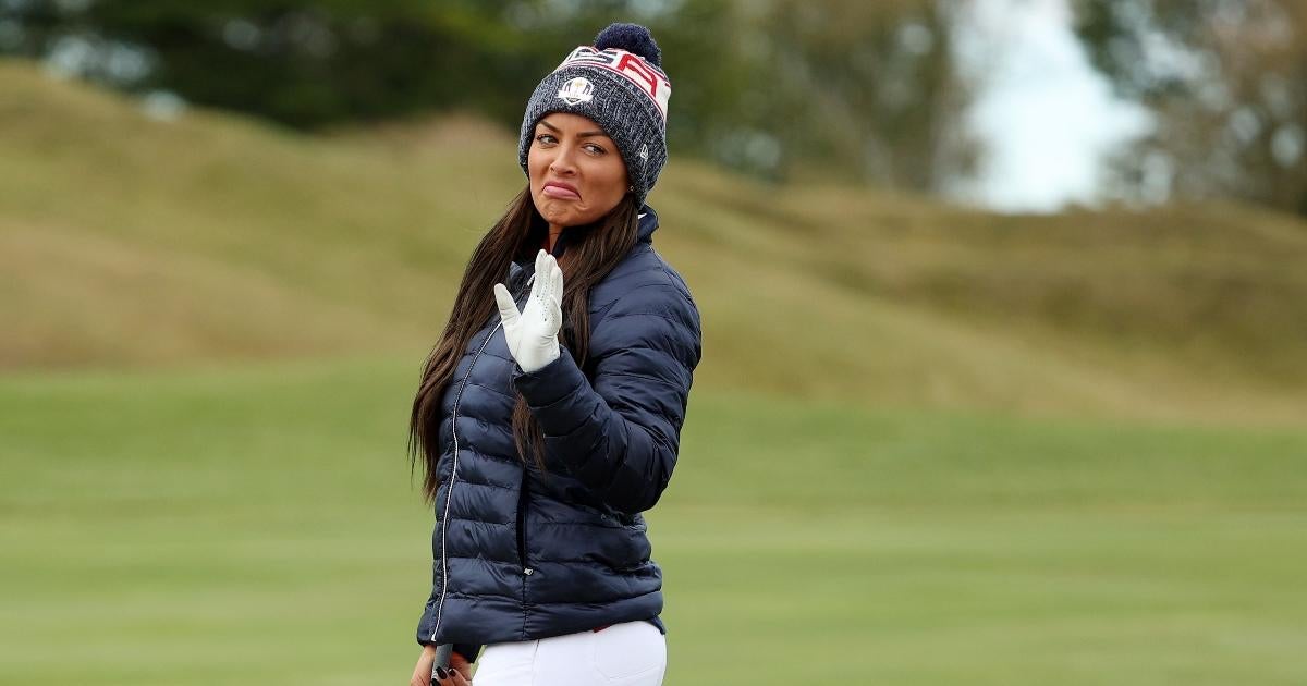 Mandy Rose Reveals Big Sum She's Made on FanTime After WWE Firing