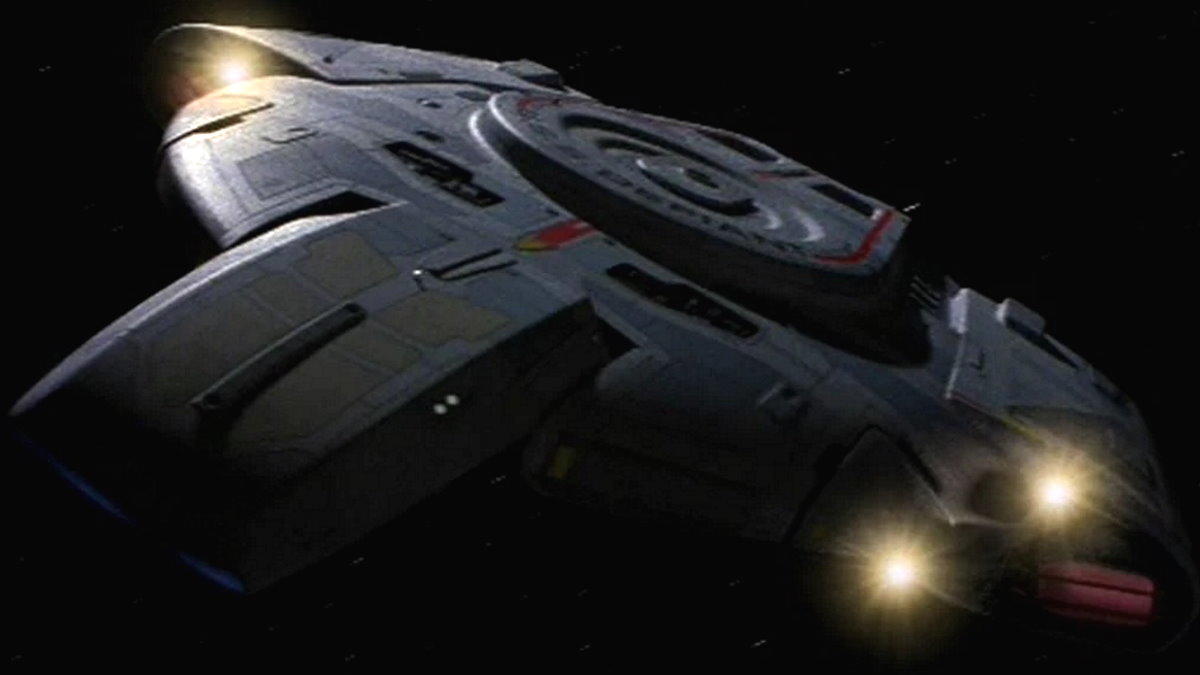 Star Trek Brings Back Deep Space Nine's Defiant