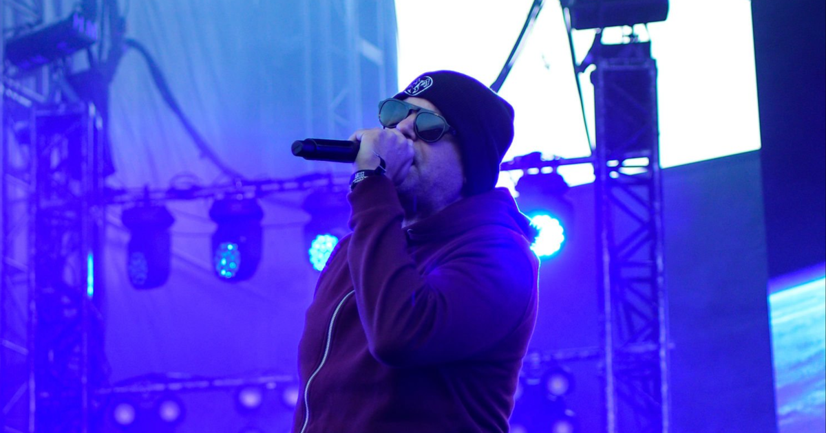 Alien Ant Farm Frontman Charged With Battery